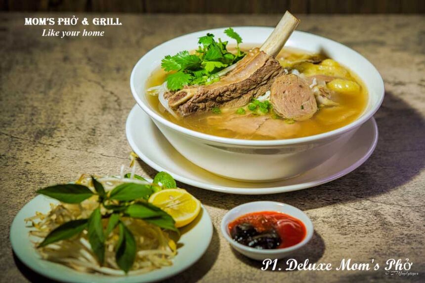 How To Make Pho Without Hassle: Here’s A Unique Recipe - MOM PHO'S & Grill